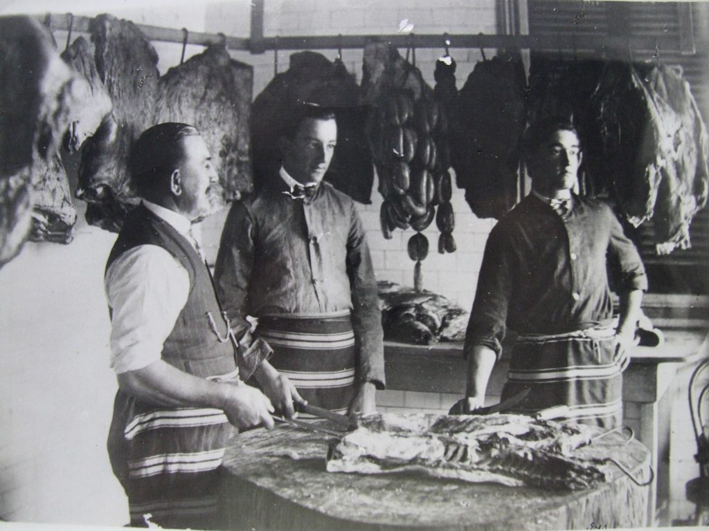 Bottom End Shops – Helensburgh and District Historical Society